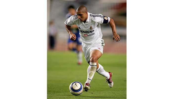 Best Free Kicks In The World