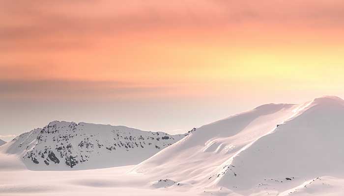 5 Places On Earth Where The Sun Never Sets